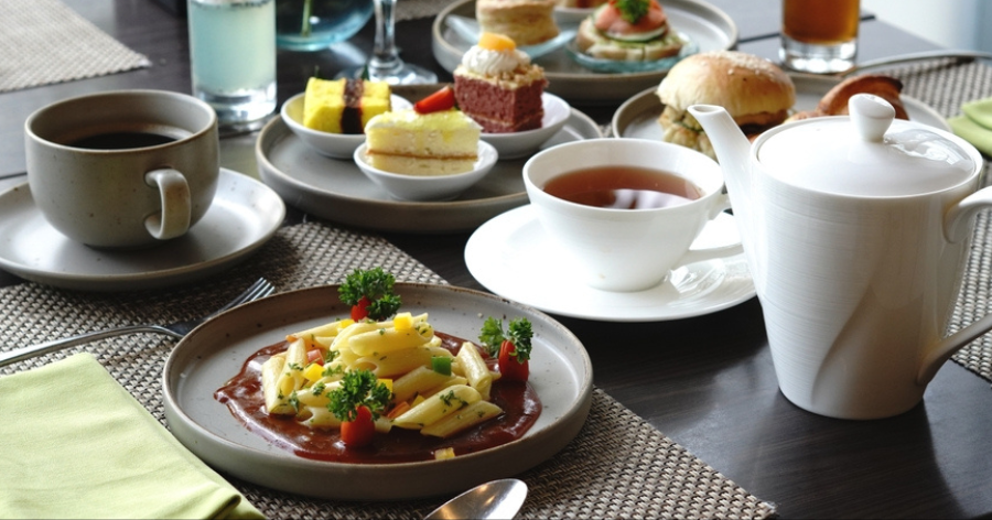 Tea Pairings: Breakfast to Dessert – Yum Cha Tea Company